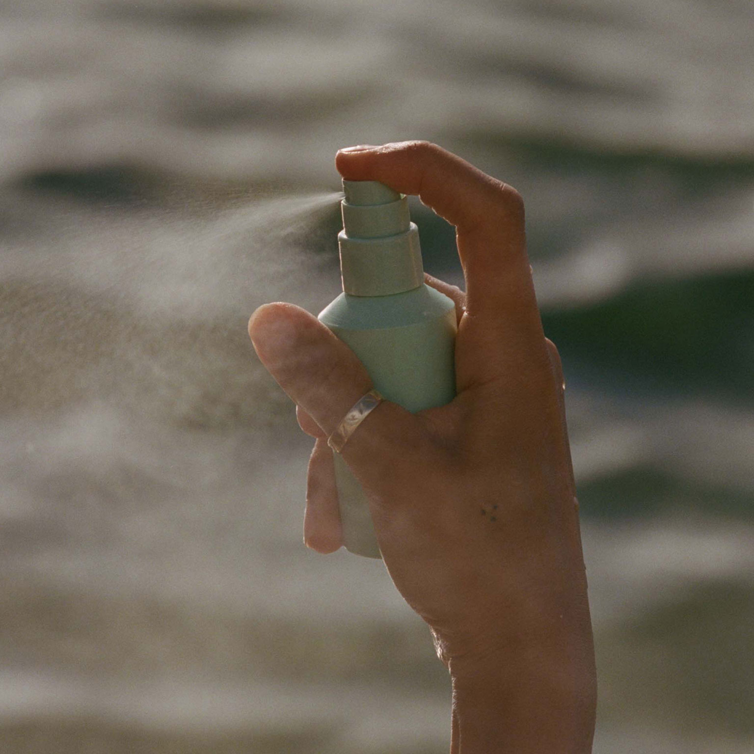 CORPUS NATURALS（コーパス ナチュラルズ）ボディリフレッシュスプレー THIRD ROSE | LIVING MOTIF｜家具・インテリアセレクトショップ